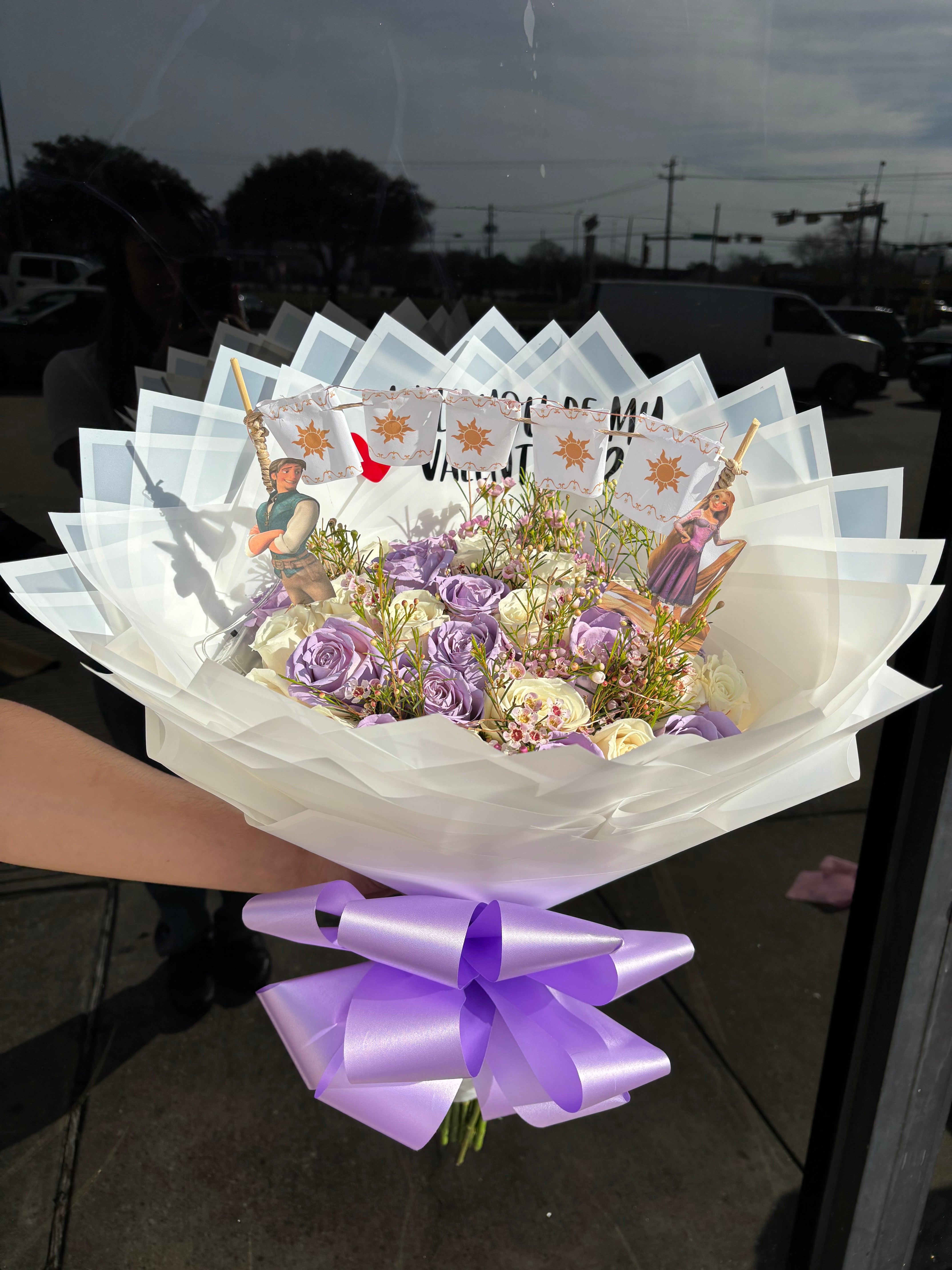 Magical light up bouquet for my princess 💜 – bouquetsbyrubyhtx