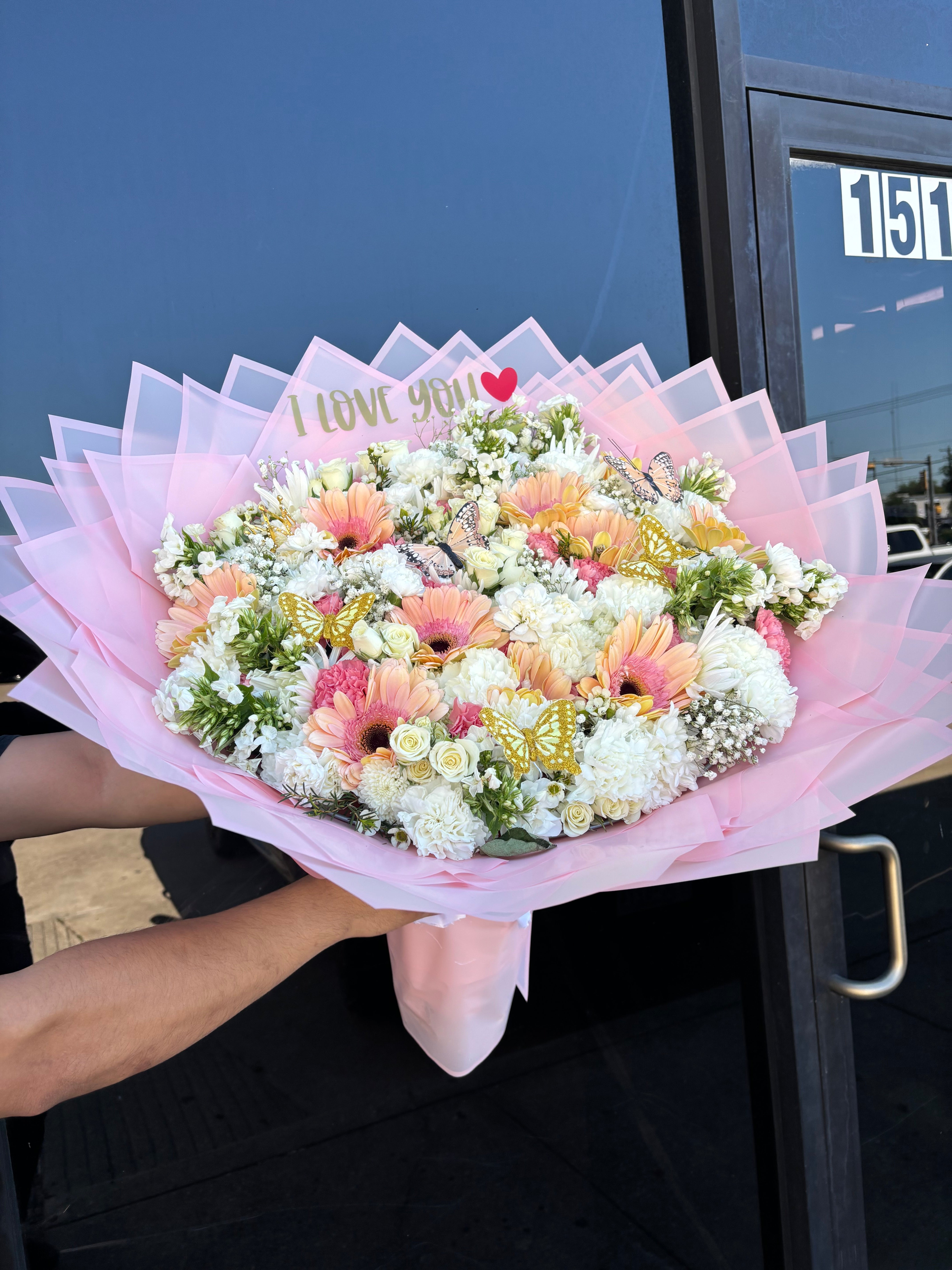 White love bouquet🤍 – bouquetsbyrubyhtx