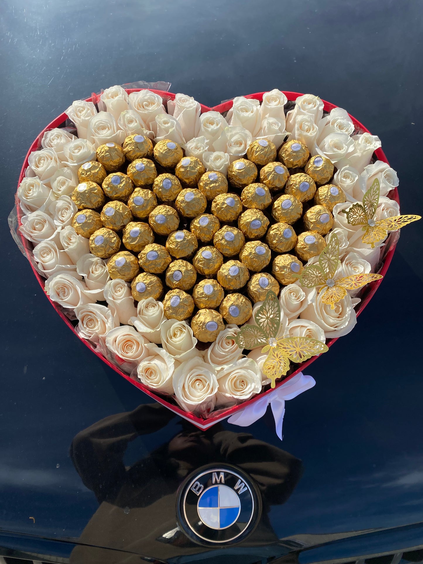 Large heart box with chocolates ️XL medium size – bouquetsbyrubyhtx