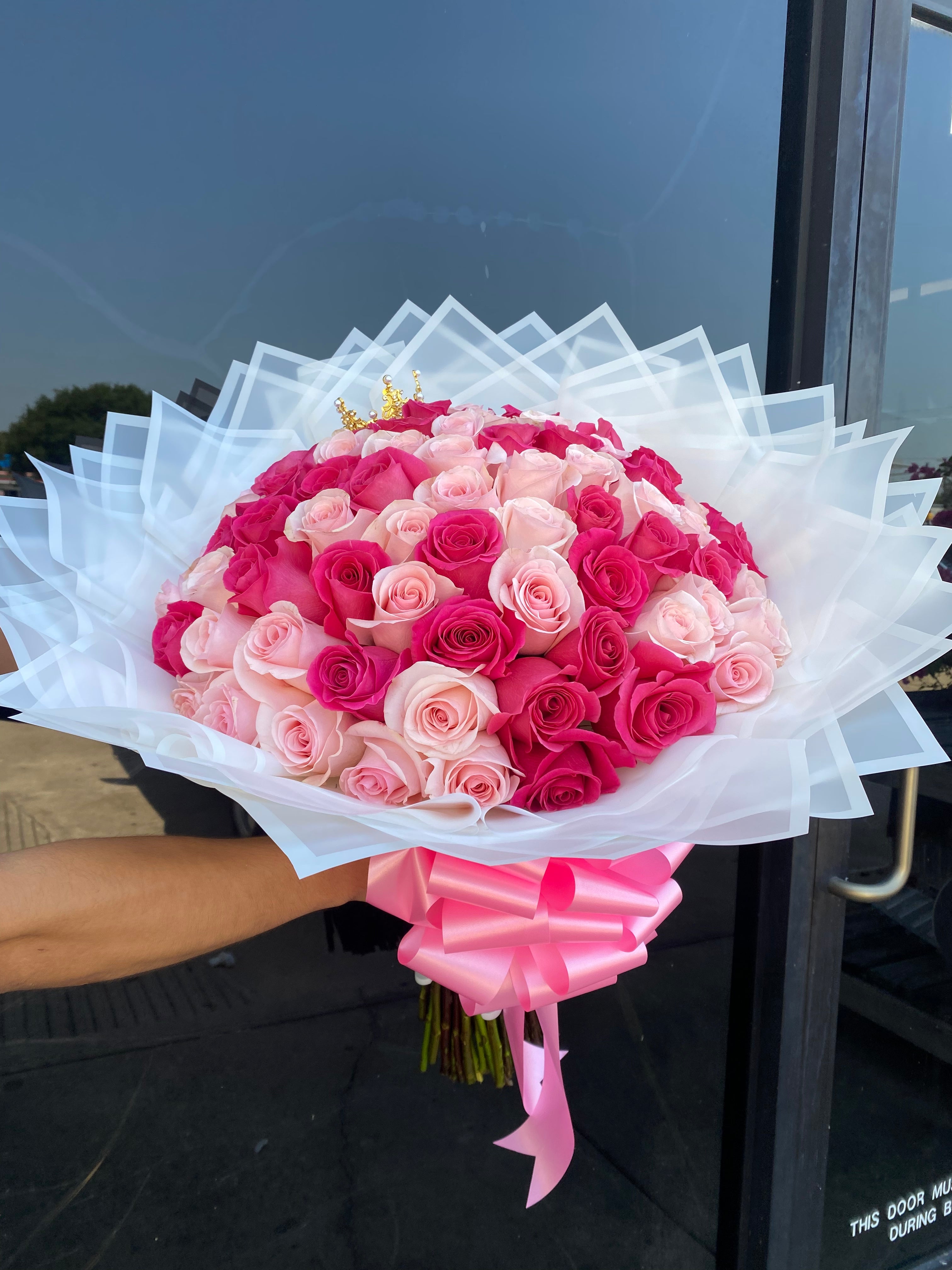 75 Rose Mixed Pinks Princess bouquet 💖 – bouquetsbyrubyhtx