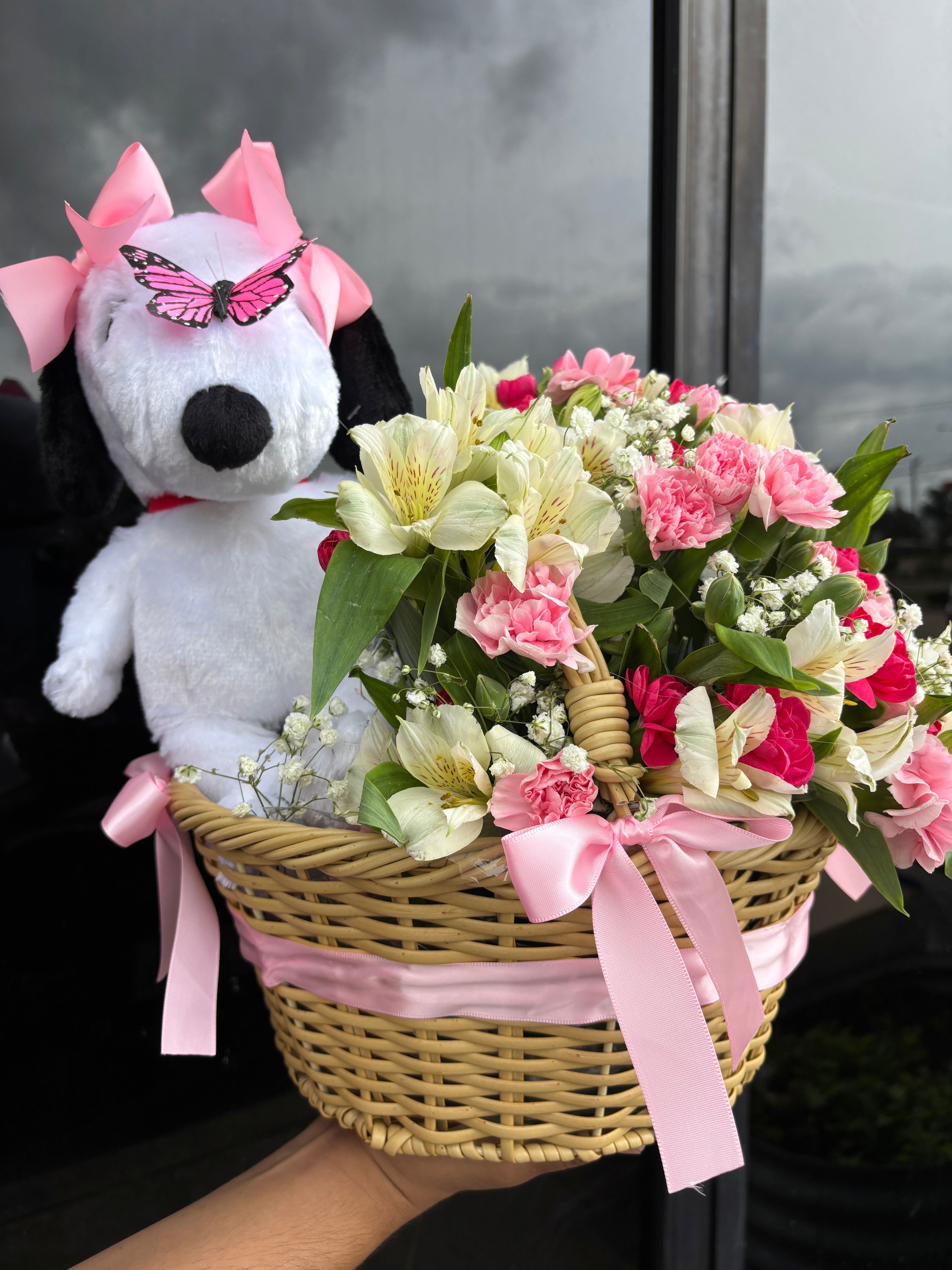 Snoopy Pink Coquette Garden🎀💝🌸 – Bouquets By Ruby Htx