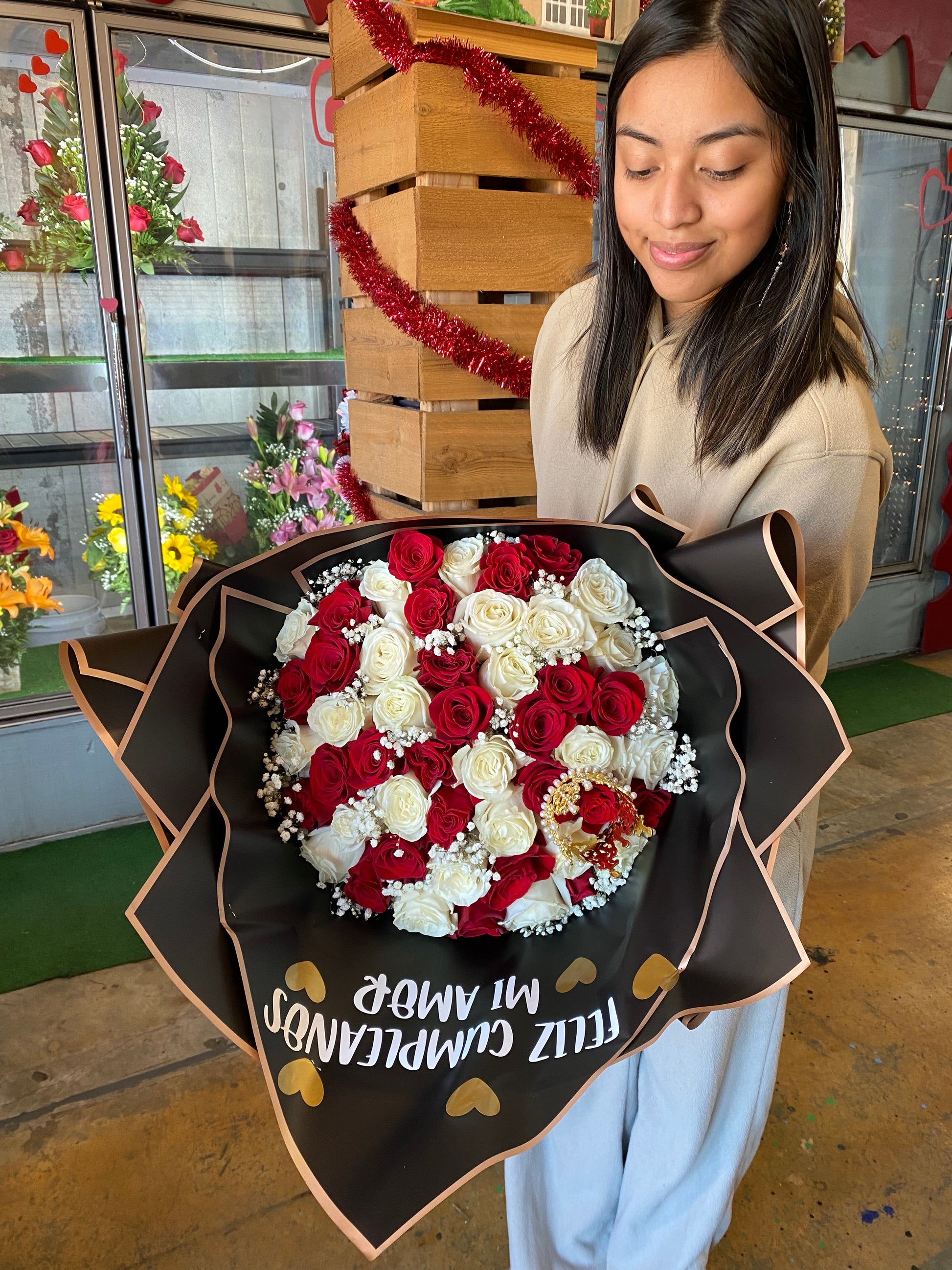 Red and White 50 Lux – bouquetsbyrubyhtx